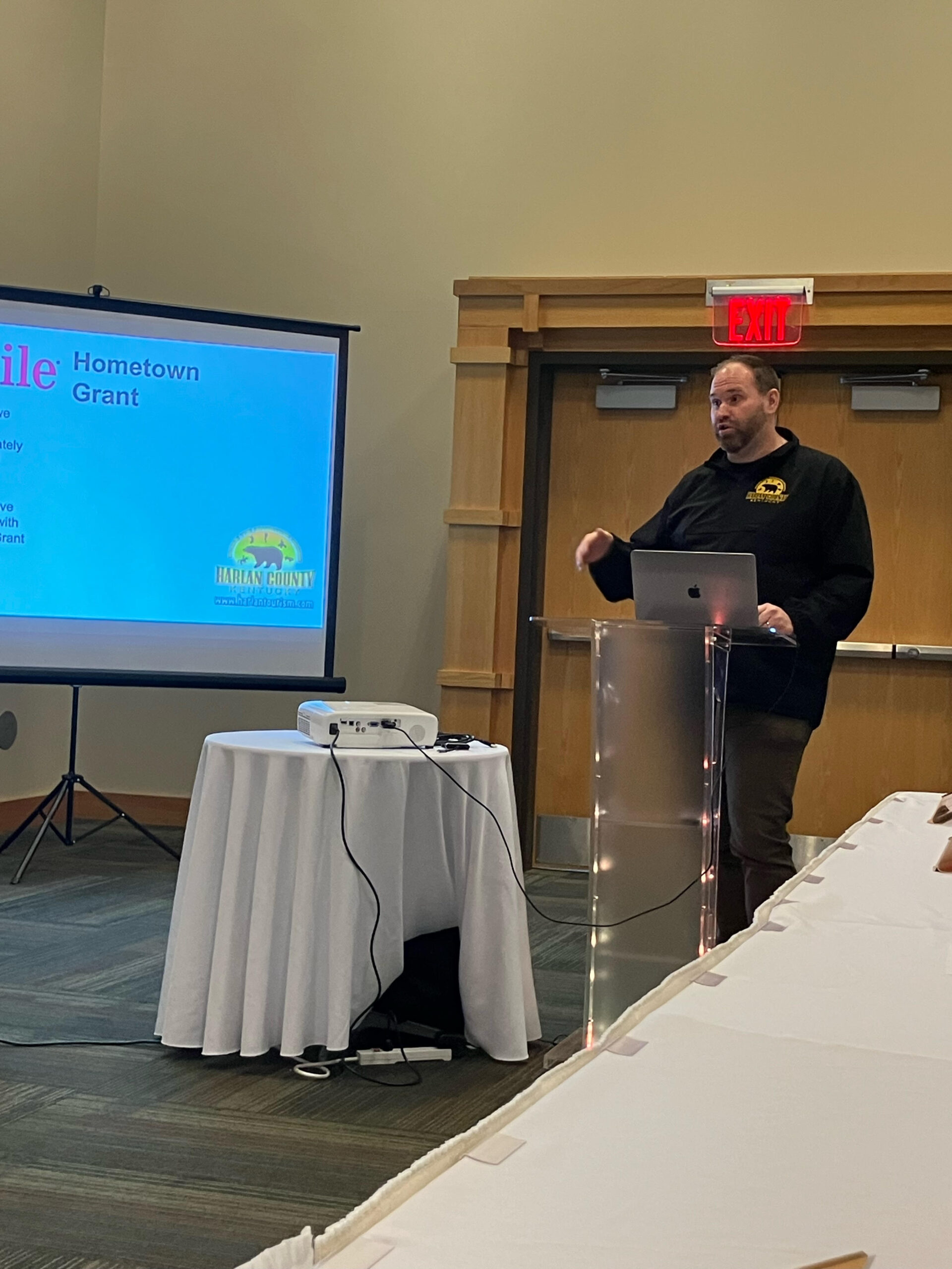 Harlan Tourism brings home KTIA awards | Harlan Enterprise