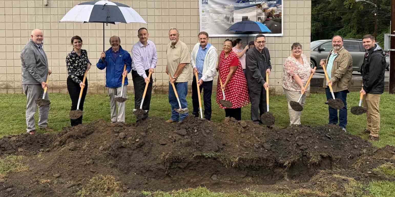 Clover Fork Clinic expansion becomes a reality with ground breaking ceremony in Evarts | Harlan ...